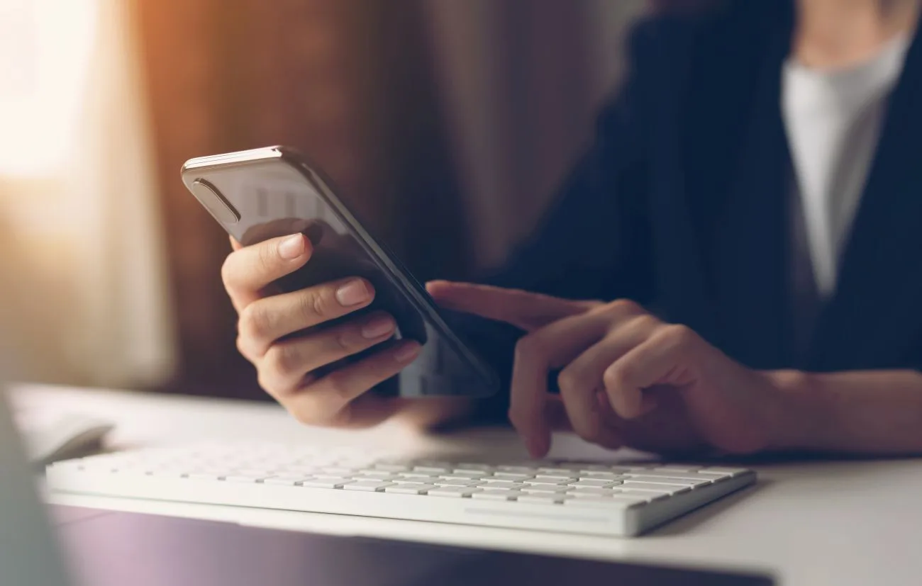 Jak usunąć PIN z karty SIM? Praktyczny poradnik | PcPro Jak usunąć PIN z karty SIM? Praktyczny poradnik | PcPro